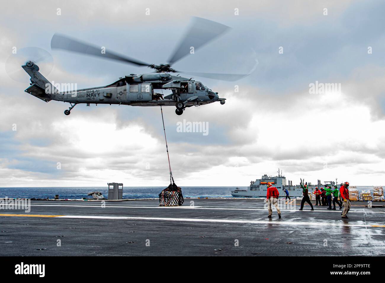 An MH-60S Knighthawk attached to the "Tridents" of Helicopter Sea ...