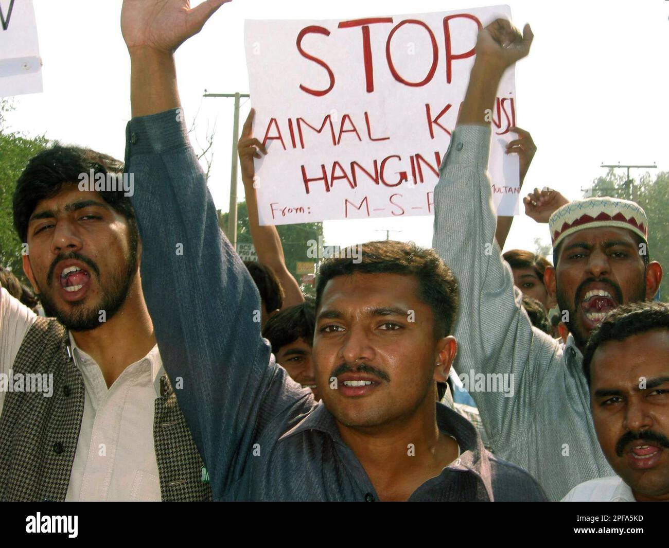 Supporters of Aimal Kasi, a Pakistani man condemned to death in ...