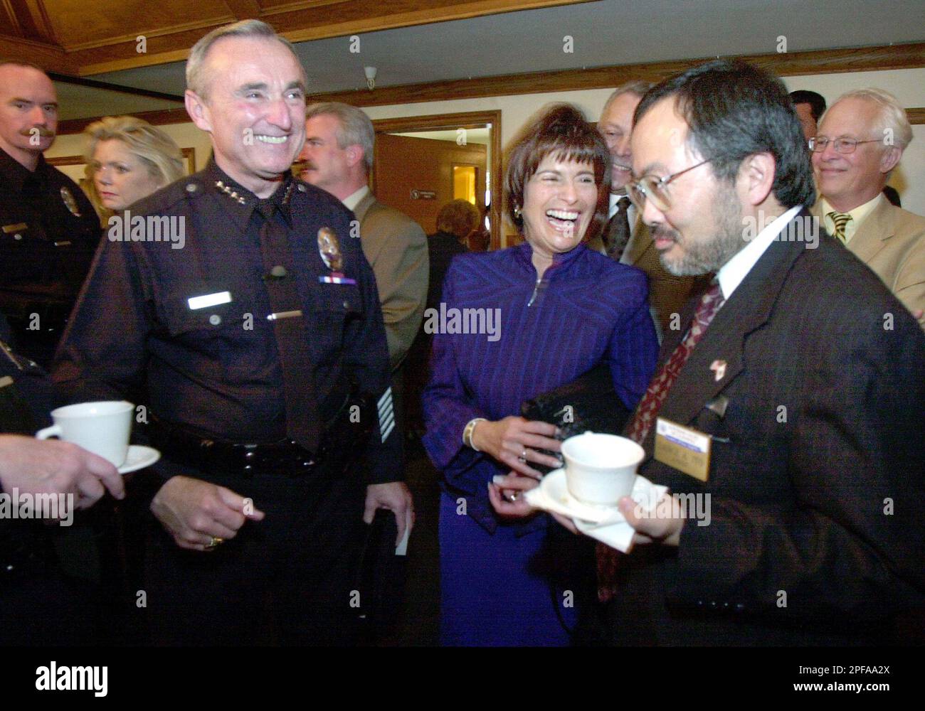 William Bratton, left, the new Los Angeles chief of police, and his ...