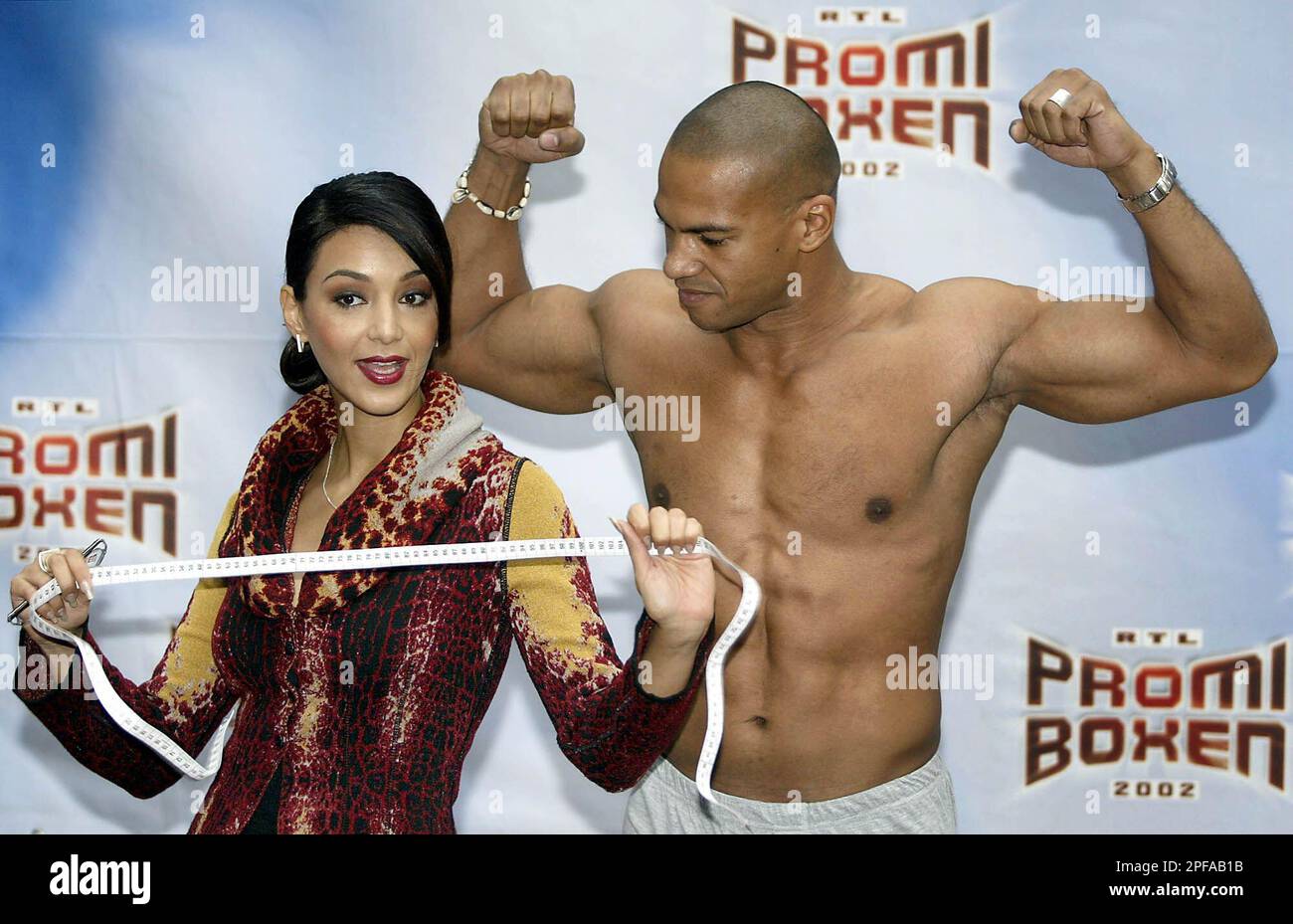 Die Schauspielerin Verona Feldbusch, links, und der Moderator Pierre ...