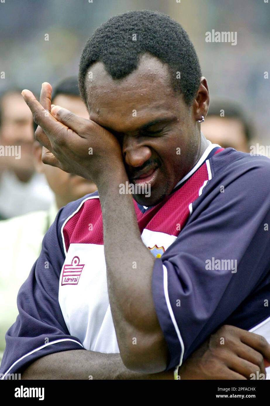 Captain Carl Hooper of West Indies reacts during an award ceremony ...