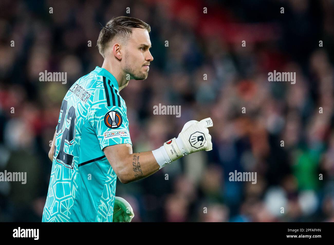 ROTTERDAM - Feyenoord goalkeeper Timon Wellenreuther during the UEFA ...