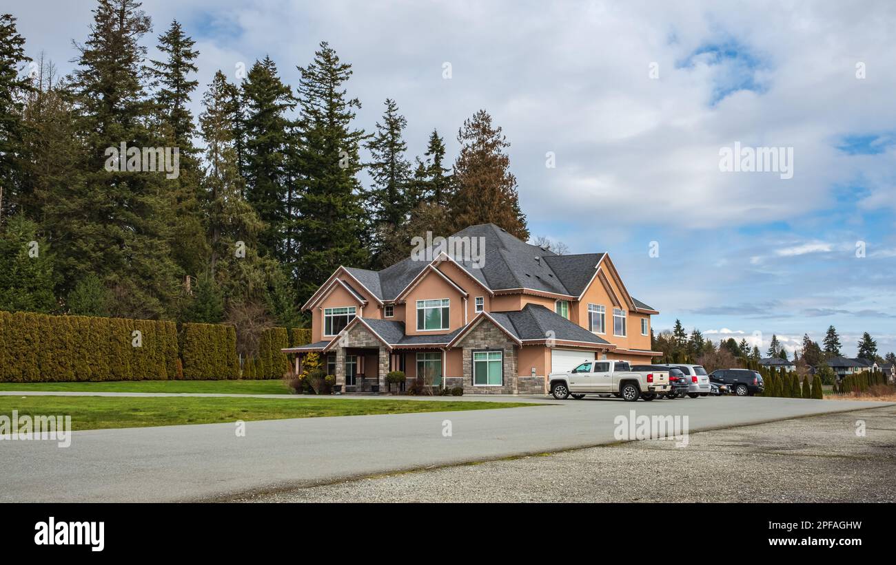 Real Estate Exterior Front House. Big custom made luxury house with ...