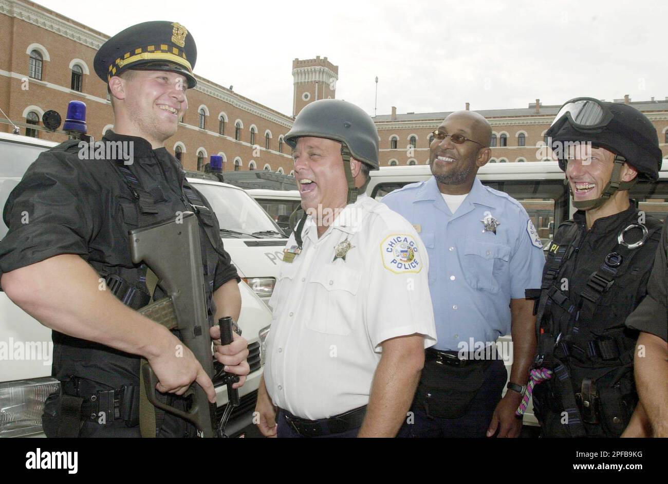 Zu einem Informationsaustausch zwischen der Wiener Einsatzgruppe ...