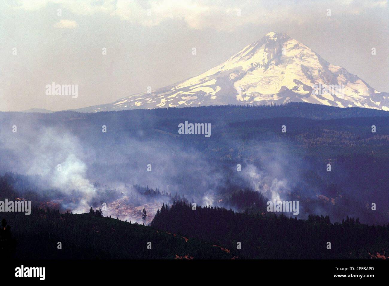 Smoke rises from the Sheldon Ridge fire, burning six miles south of ...