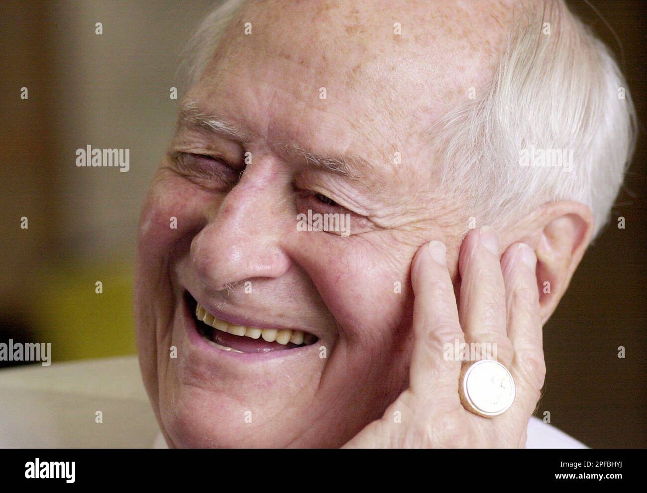ADVANCE FOR WEEKEND EDITIONS AUG 25-26-- Former Washington Gov. Albert ...