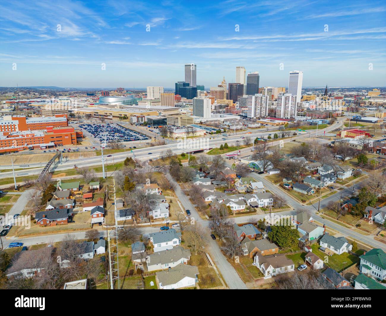 Aerial tulsa oklahoma city skyline hi-res stock photography and images ...