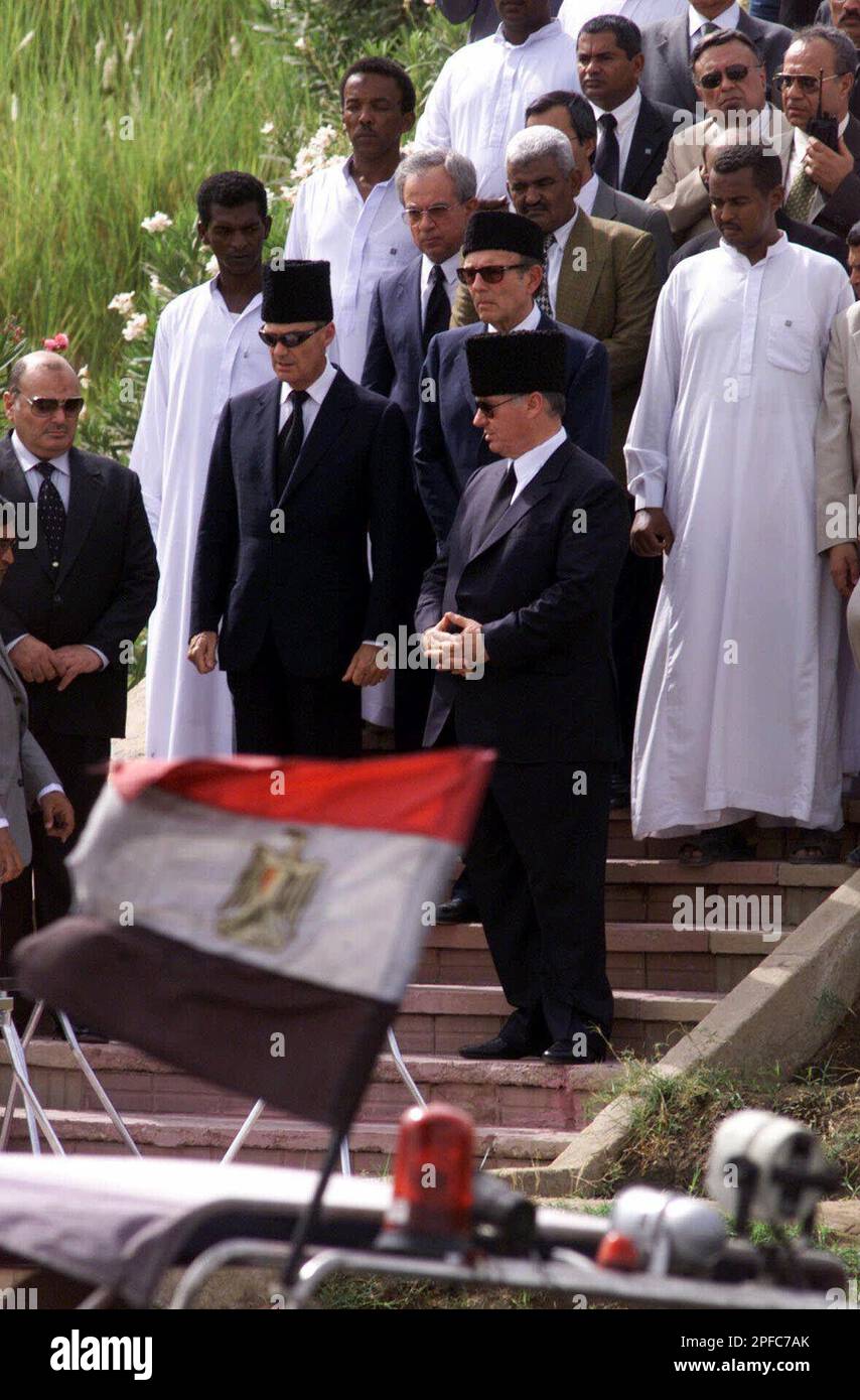 Surrounded by Aswan's representatives, the current leader of the ...