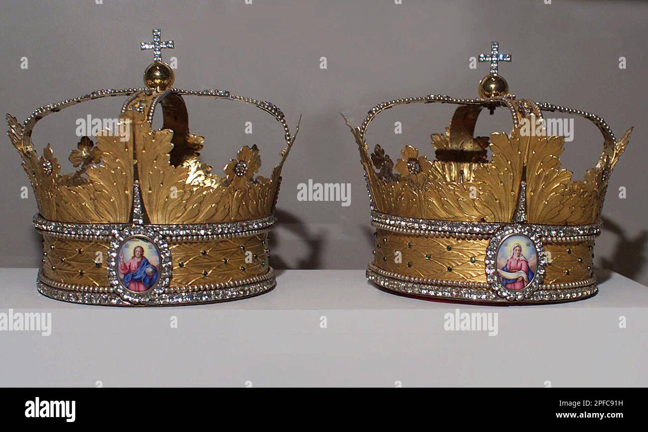 Russian wedding crowns 60 photos - Vianawedding.com