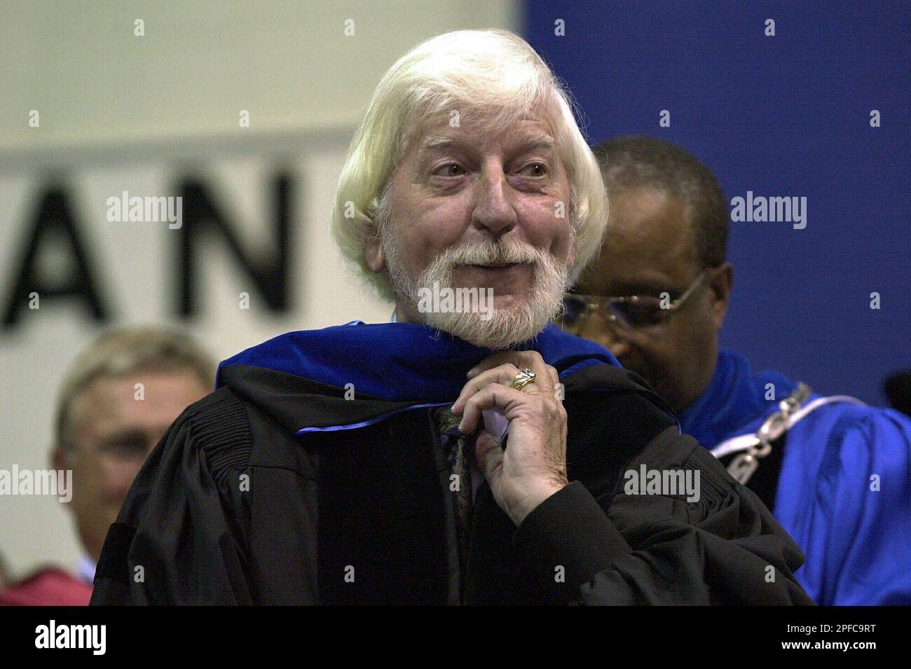 Carroll Spinney, center, best known for his TV character "Big Bird ...