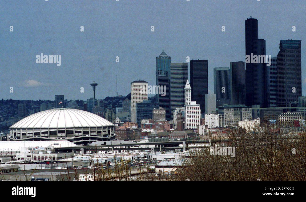 The Seattle skyline and Kingdome is shown Wednesday, March 27, 1996 ...