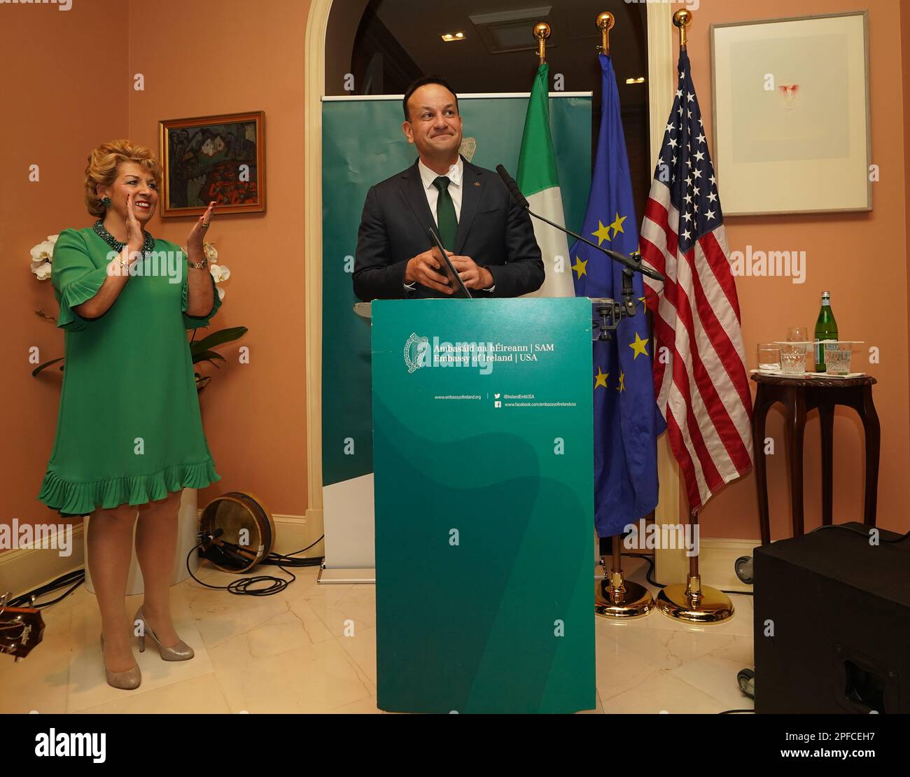 Ambassador geraldine byrne nason hi-res stock photography and images ...