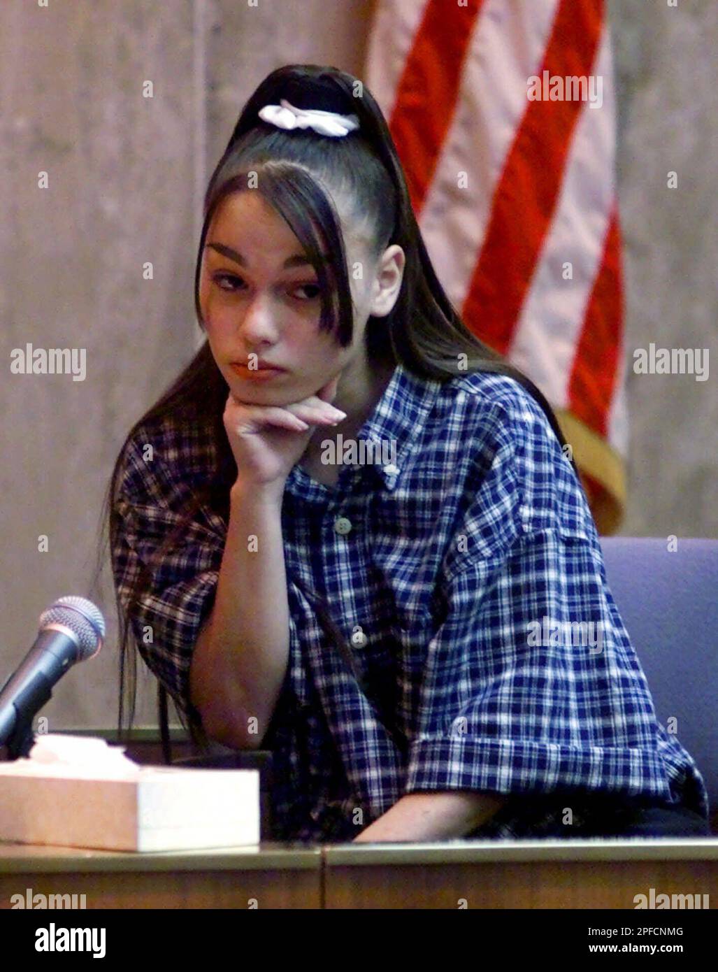 Stephanie Saldana, 14, pauses during her testimony in the first-degree ...