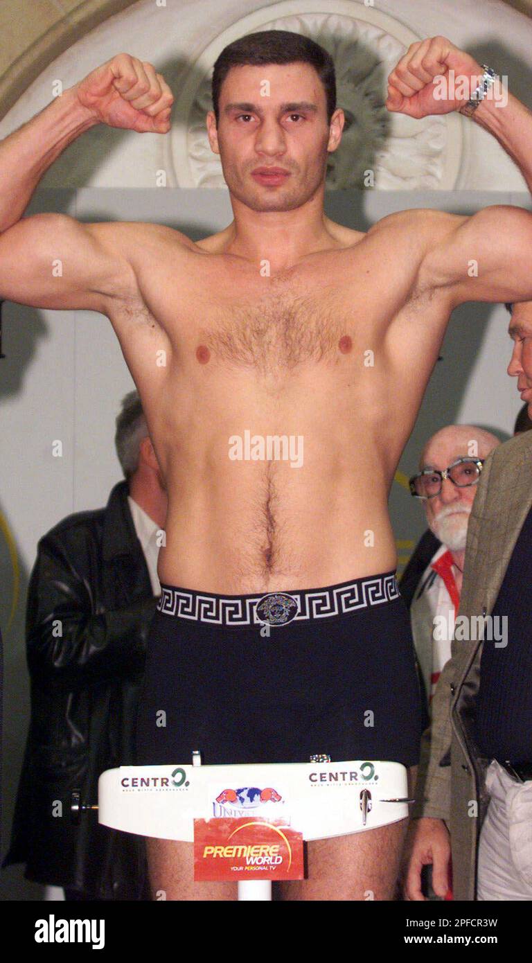 Ukrainian boxer Vitali Klitschko is posing during the weigh-in on ...