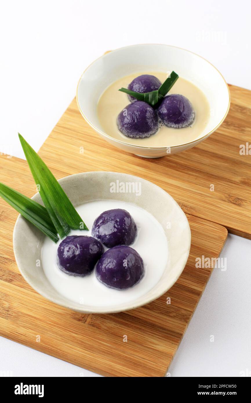 Kolak Candil Ubi Ungu or Purple Sweet Potato Glutinous Rice Balls with ...