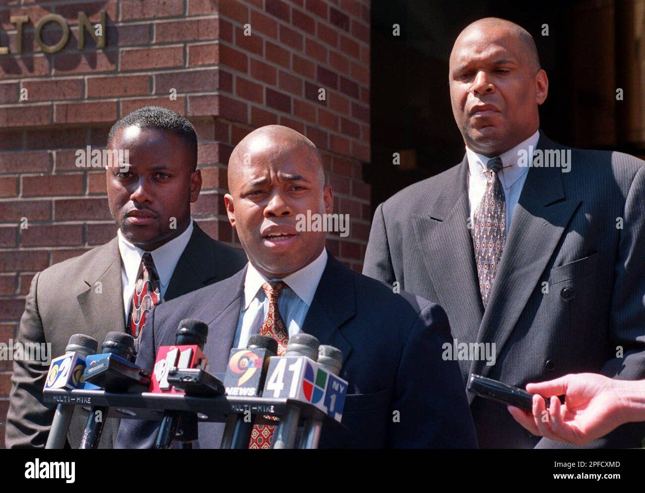 New York City Police Lt. Eric Adams, center, co-founder of the group ...