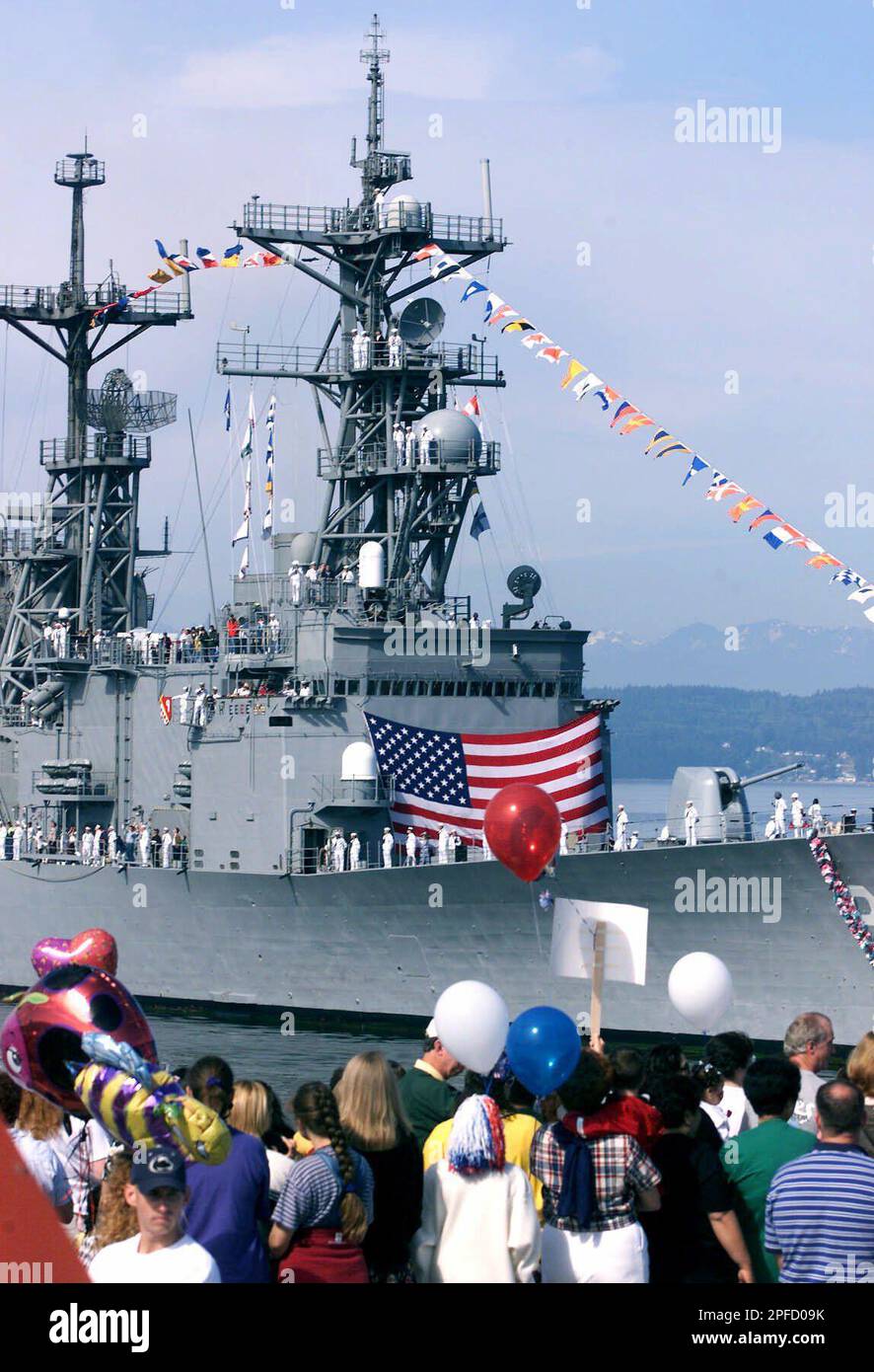 The USS Paul F. Foster returns to Naval Station Everett, Wash., from a ...