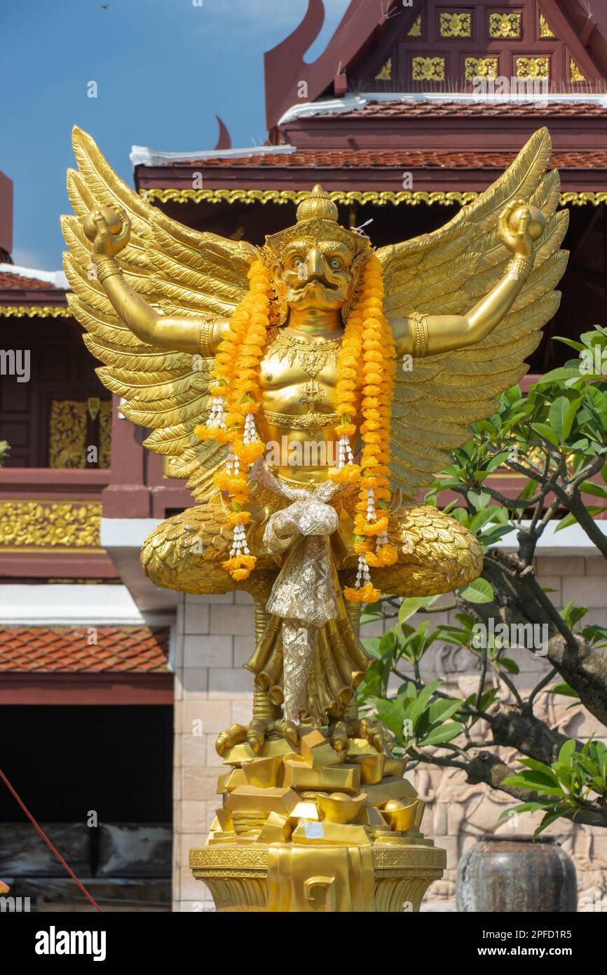 Garuda statue, mythological birds with golden wings, Wat Pho Thong ...
