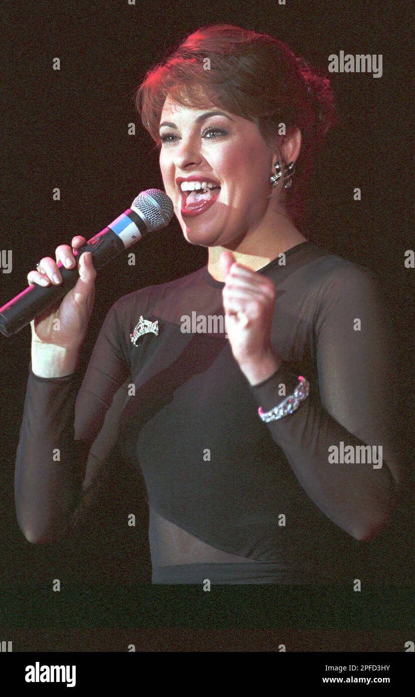 Nicole Johnson 1999