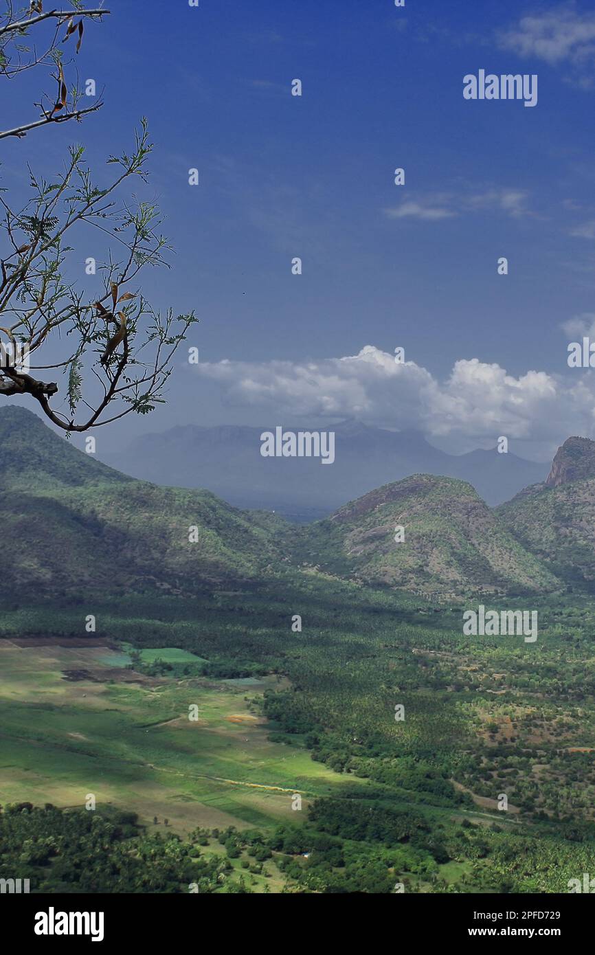 Decan plateau hi-res stock photography and images - Alamy