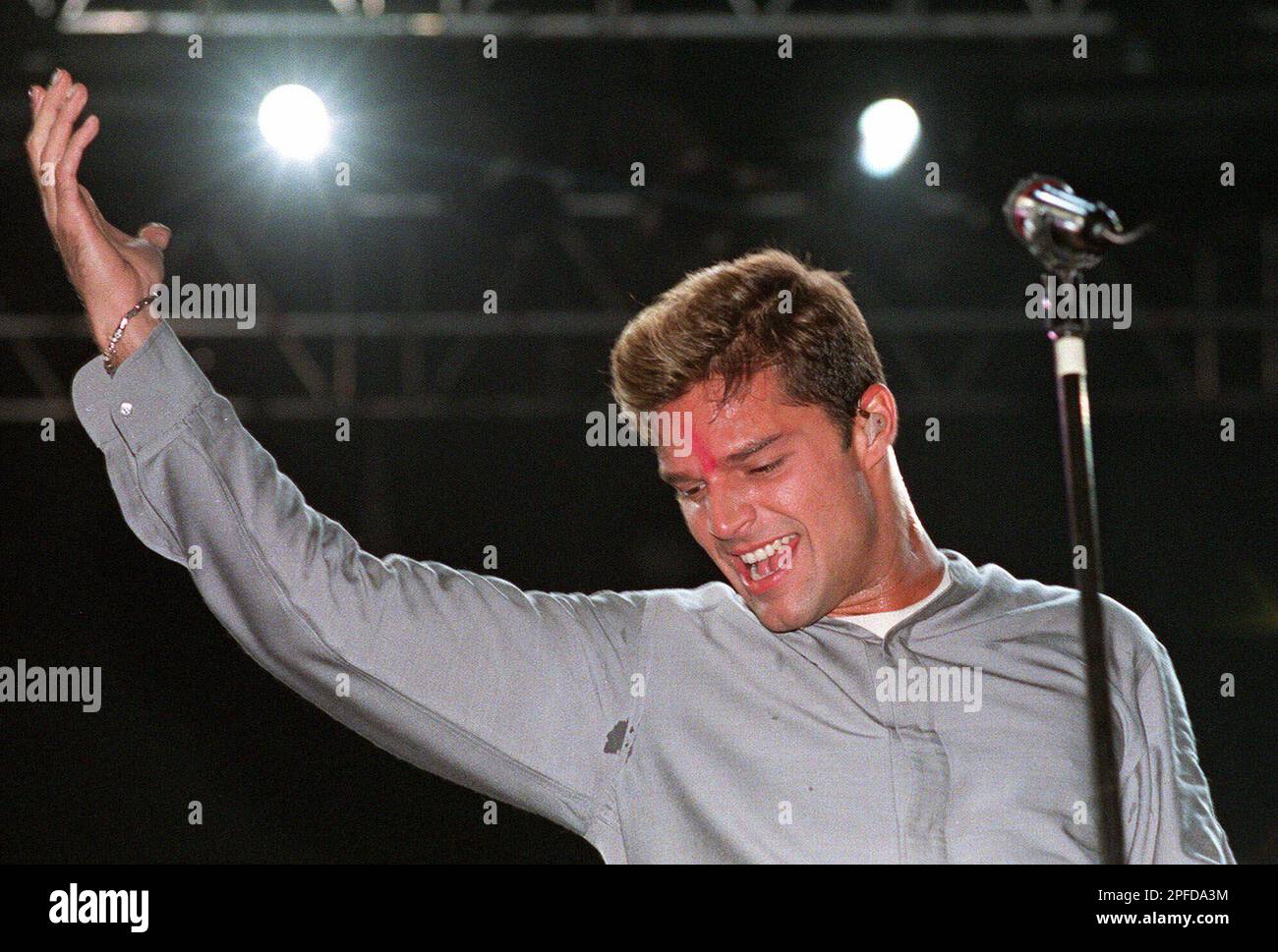 Puerto Rican singer Ricky Martin gestures while performing in New Delhi ...
