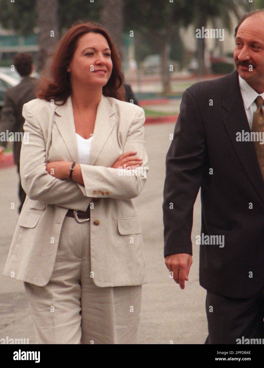 Susan McDougal walks into the Santa Monica Courthouse in Santa Monica ...