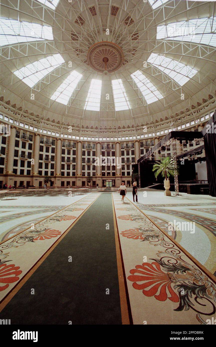 A new carpet covers the terrazzo floor in the rotunda of the former ...