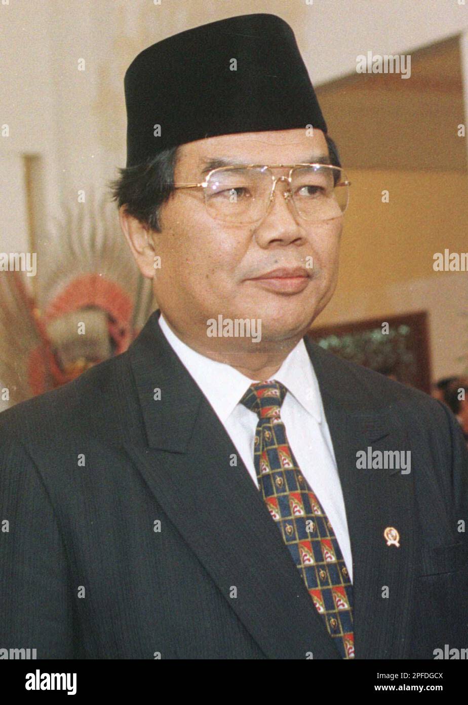 Indonesia's new Central Bank Governor Sjahril Sabirin is officially ...