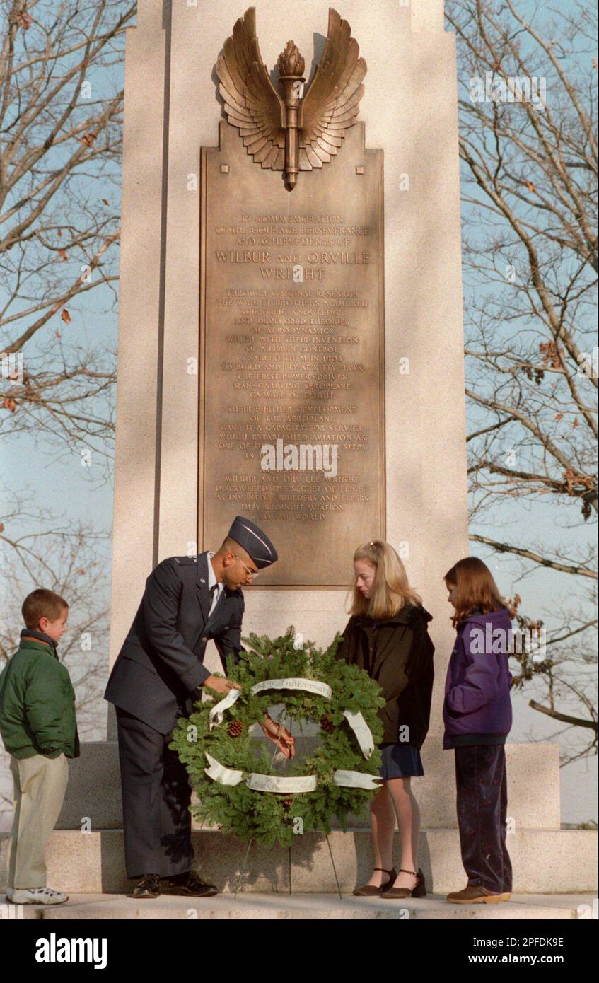 Air Force Lt. Jeffrey Bankston and descendants of the Wright brothers ...