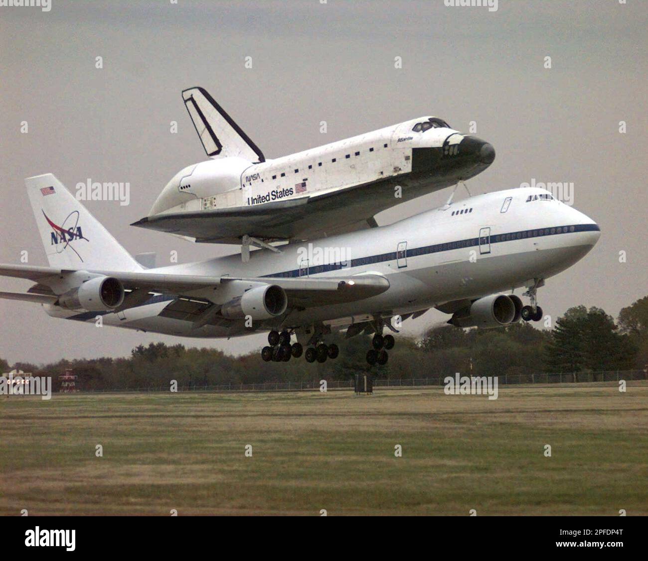 Space shuttle Atlantis lands at Tinker Air Force Base in Oklahoma ...