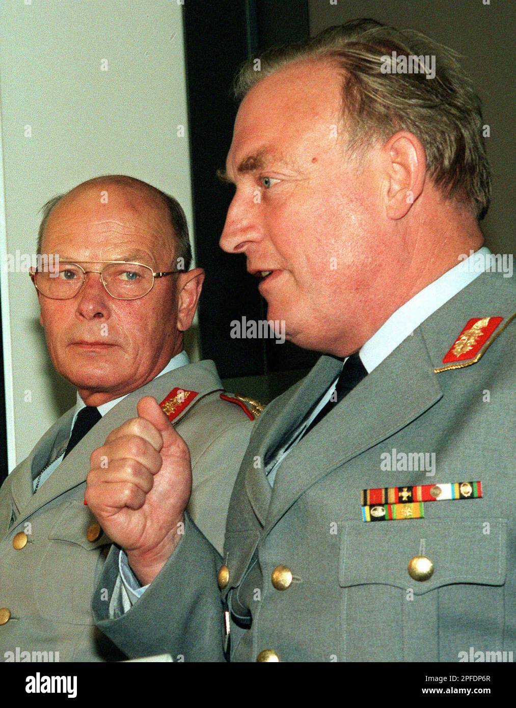 Chief of staff of German armed forces Hartmut Bagger, left, and general ...