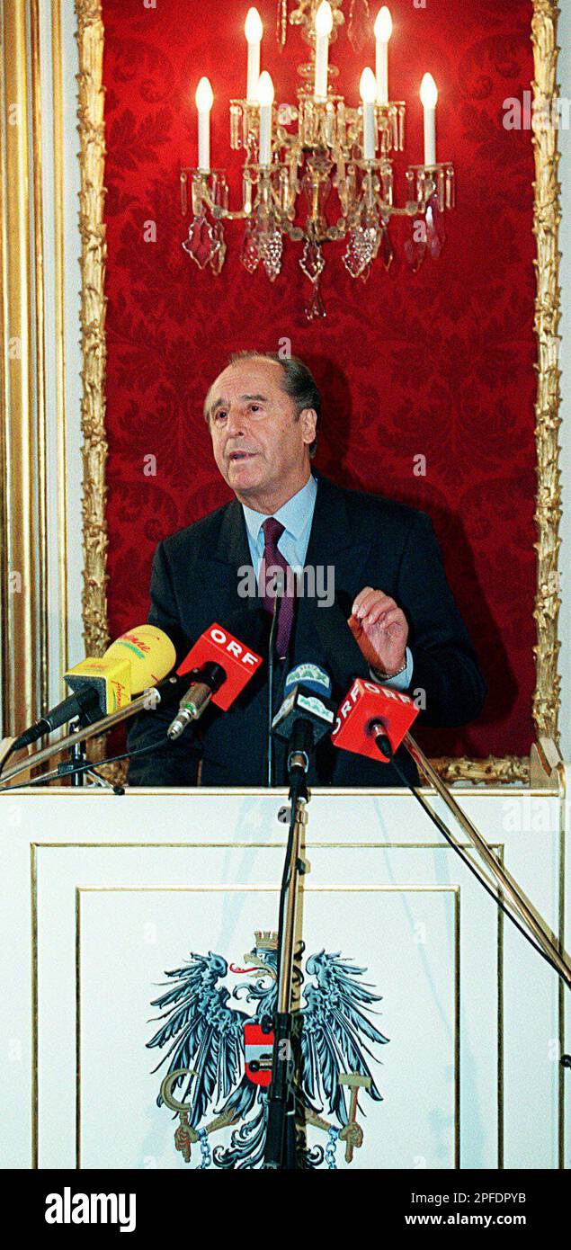 Austrian President Thomas Klestil is seen Friday, Nov. 14, 1997 during a statement to the press ...