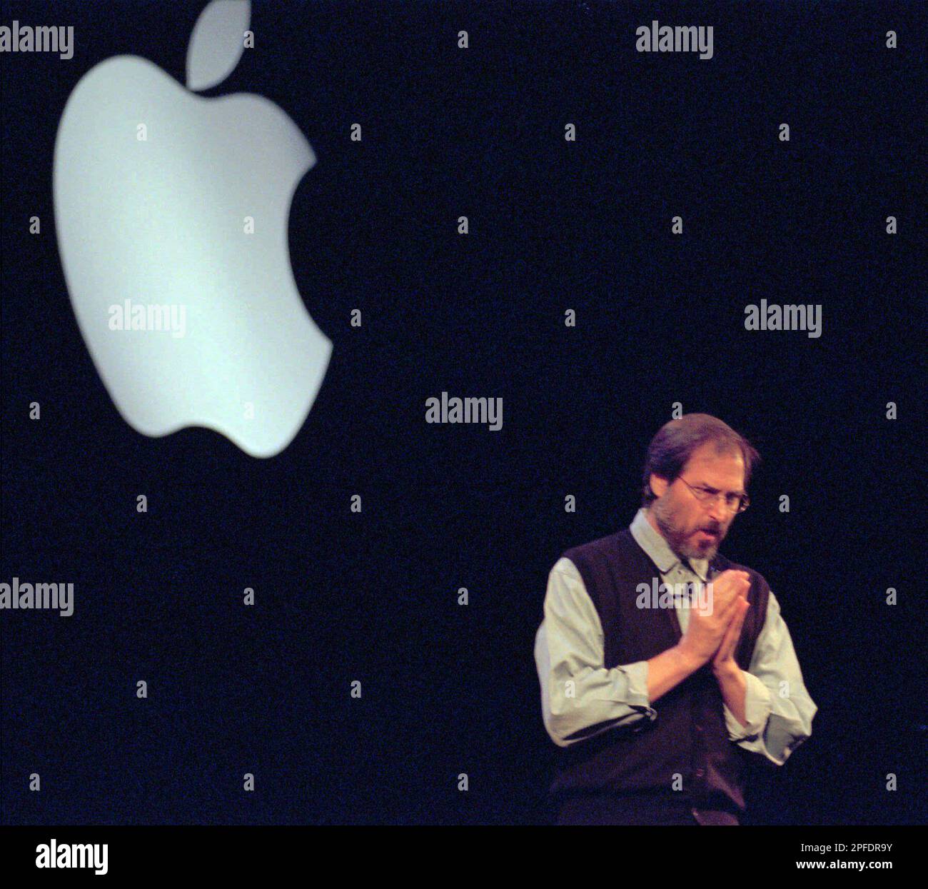 Apple Computer Inc. co-founder Steve Jobs gestures in Cupertino, Calif ...
