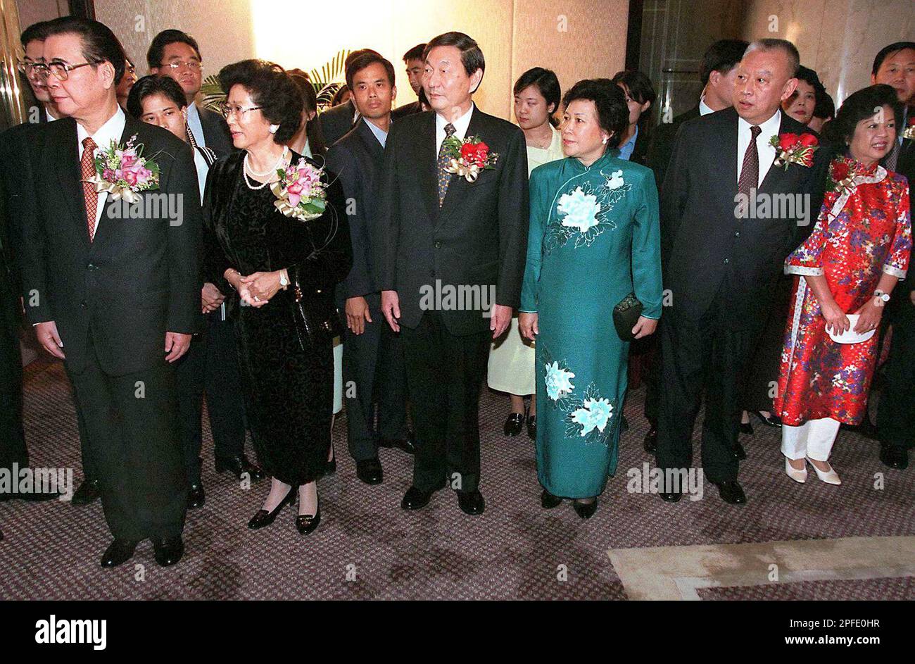 Chinese Premier Li Peng, left, along with his wife Zhu Lin, Vice ...