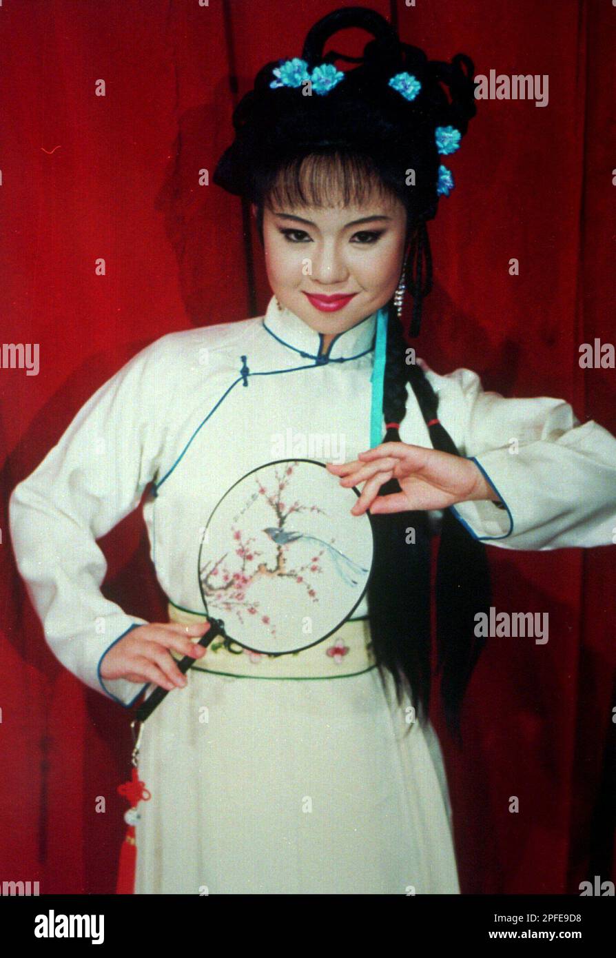 FILE - Pai Hsiao-yen, 17, daughter of popular Taiwanese entertainer Pai ...