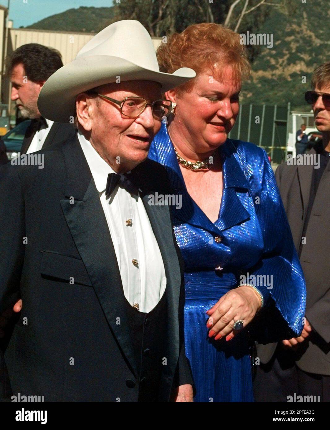 Gene Autry and Jackie Autry arrive at the 32nd Academy of Country Music ...