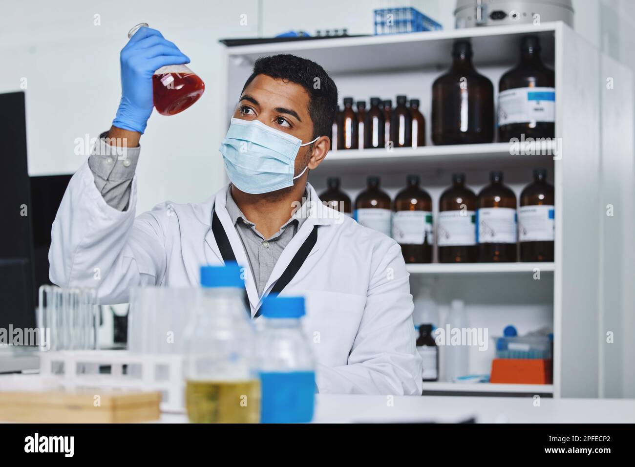 This is what a scientist looks like hi-res stock photography and images ...