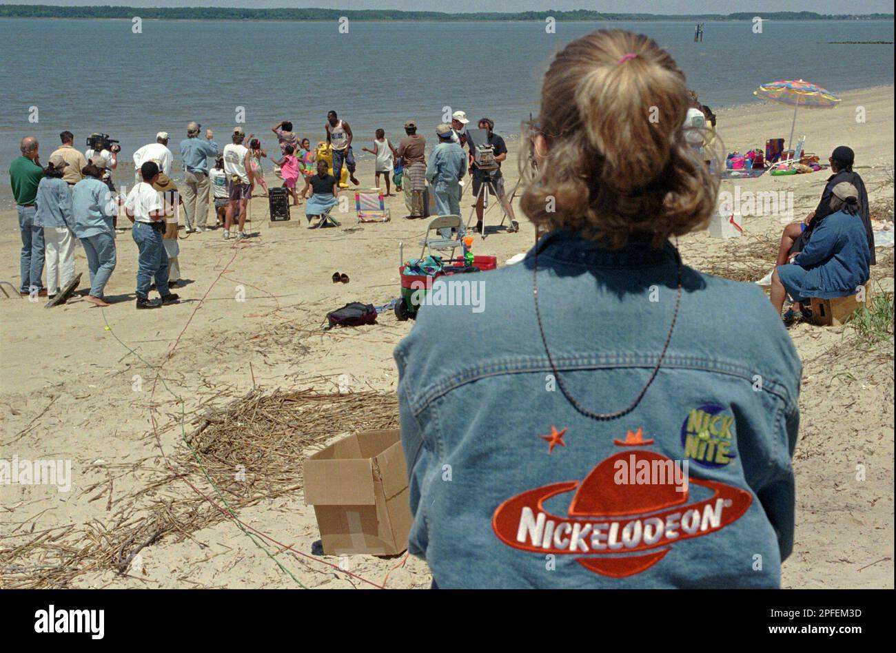 Cast members work a scene for Gullah Gullah Island, during filming of ...