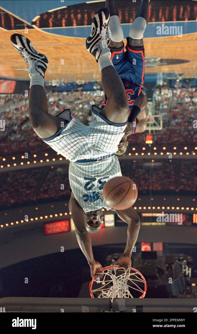 Patrick Ewing Knicks Dunk