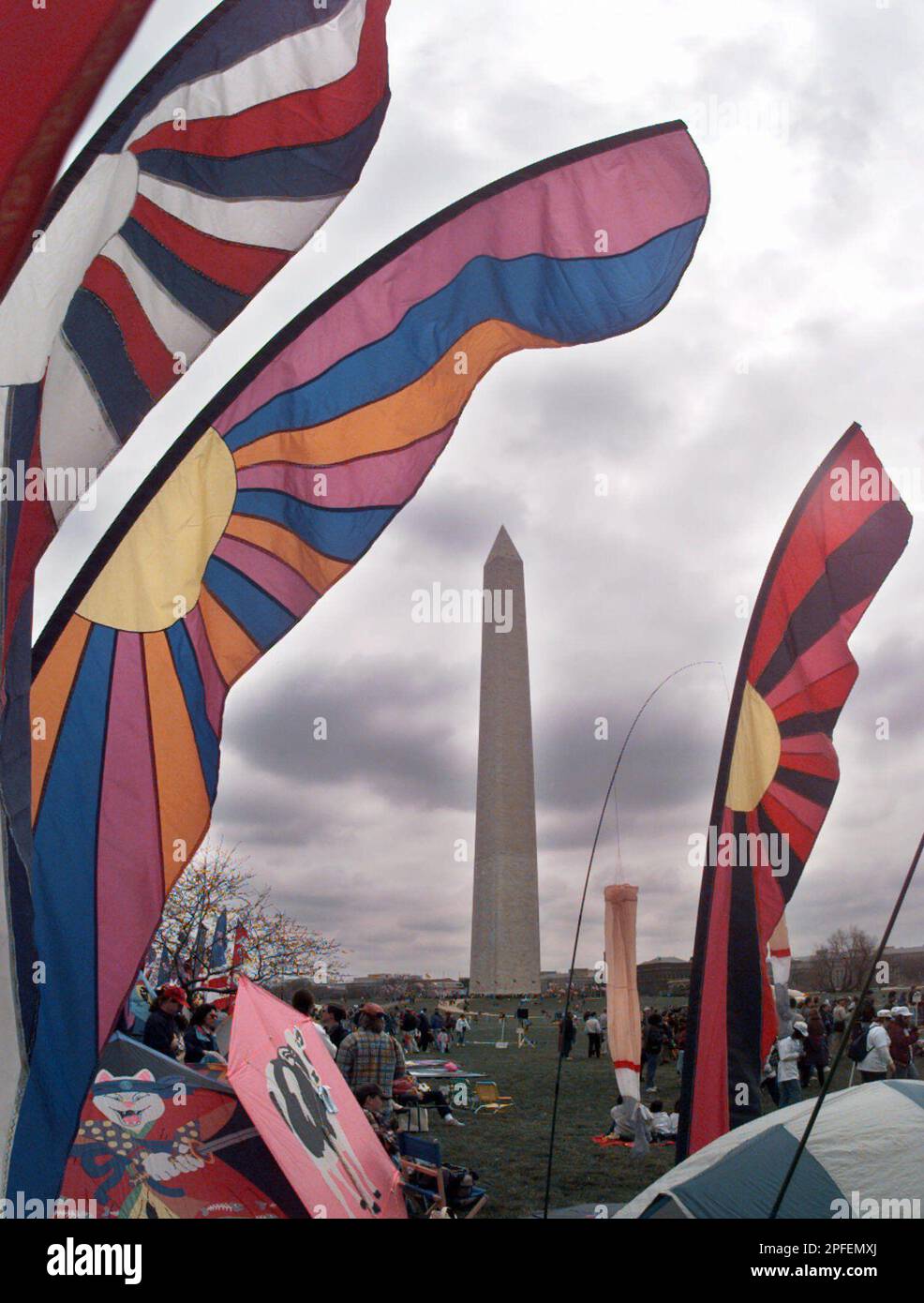 Dark skies, clouds and a lack of wind mar the 30th anniversary of the ...