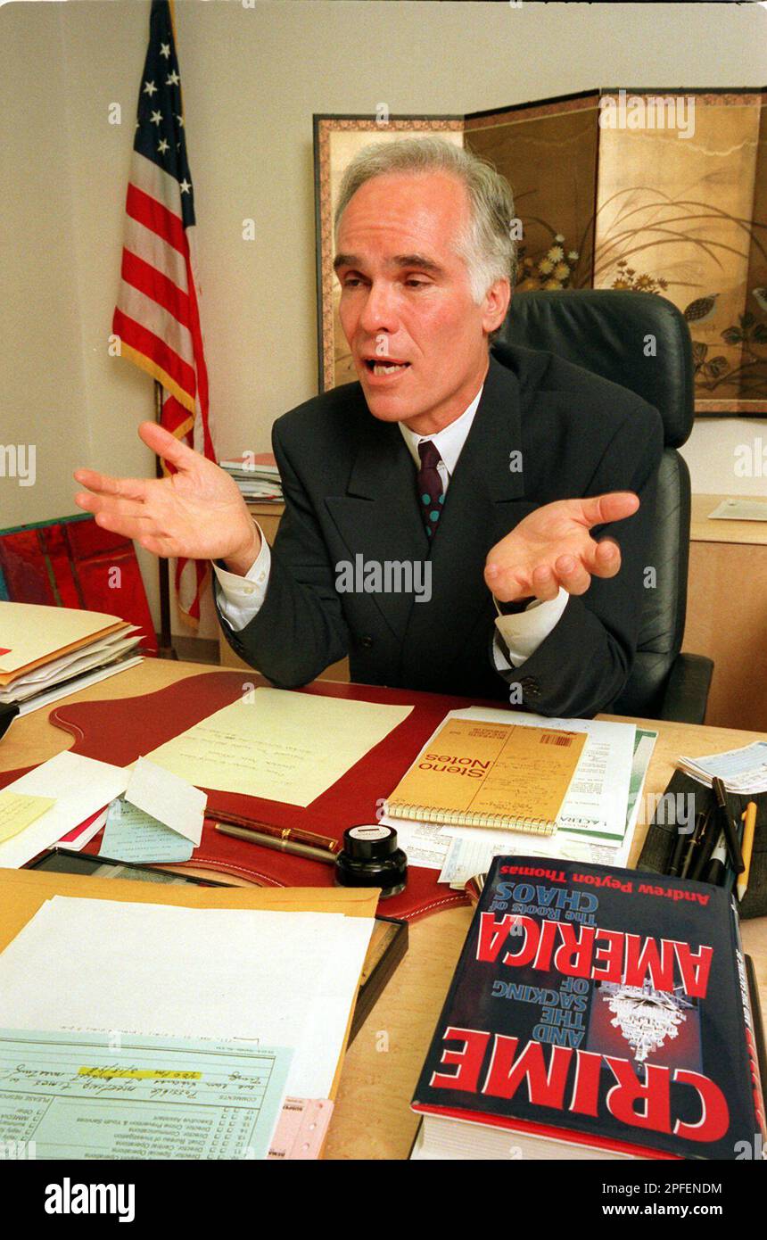 Los Angeles County District Attorney Gil Garcetti gestures Thursday ...