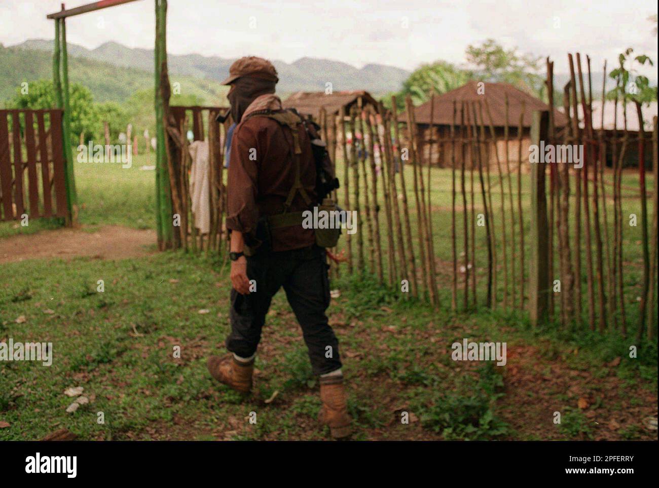 Subcomandante Marcos from the Zapatista National Liberetion Front walk ...