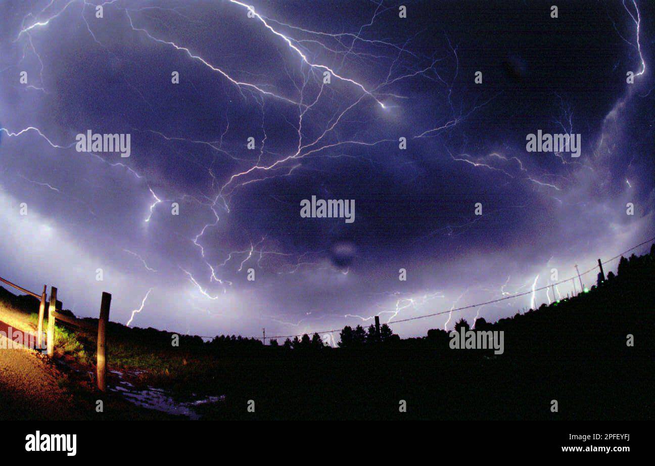 Fire Vs Lightning Which Is Stronger