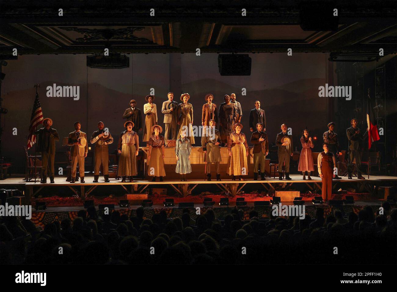 Parade opening night on broadway hi-res stock photography and images ...