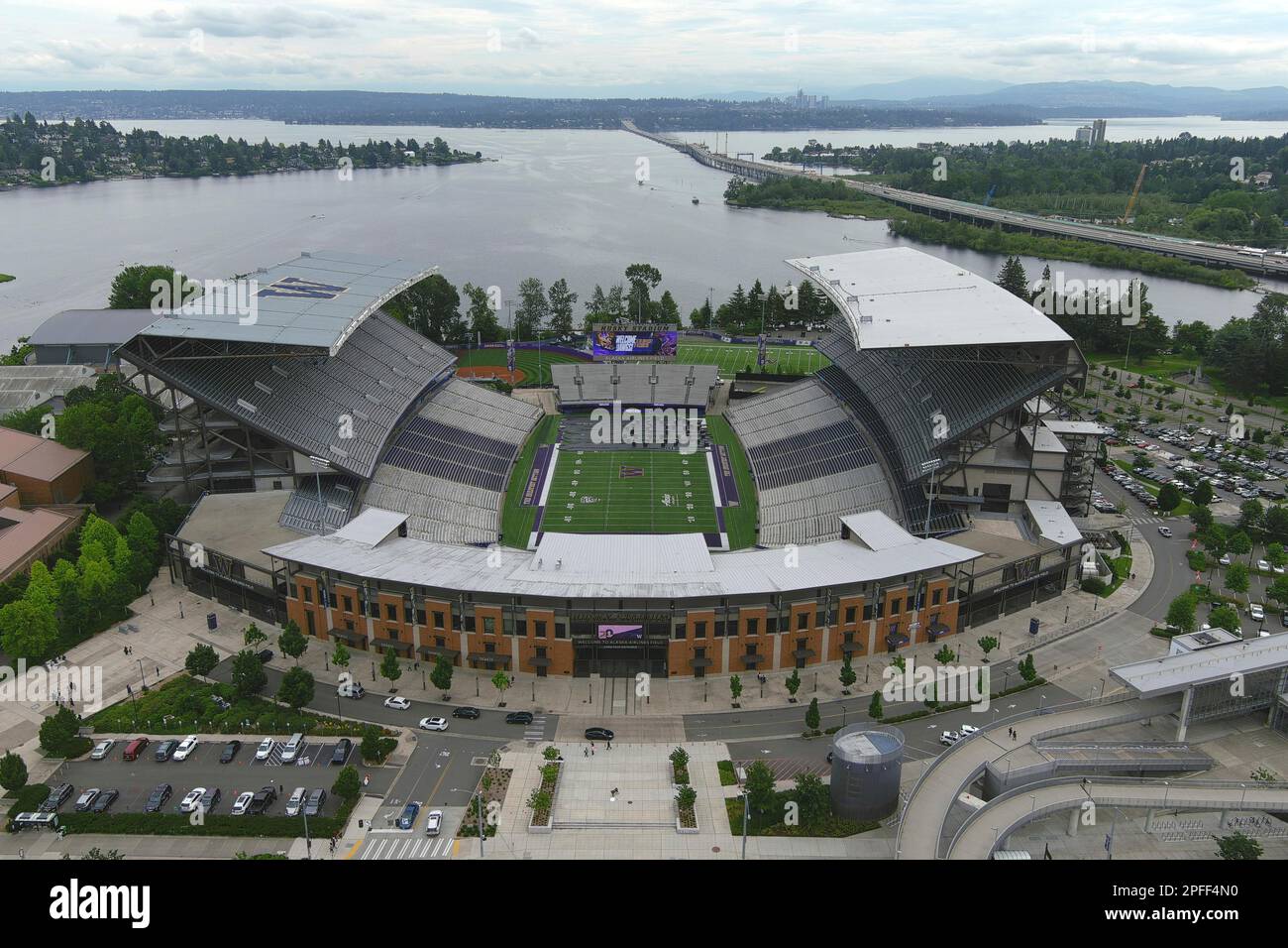 A general overall aerial view of Husky Stadium on the campus of the ...