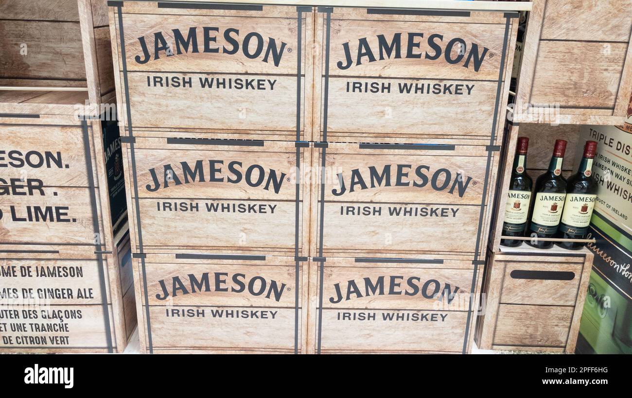 Jameson logo hi-res stock photography and images - Alamy