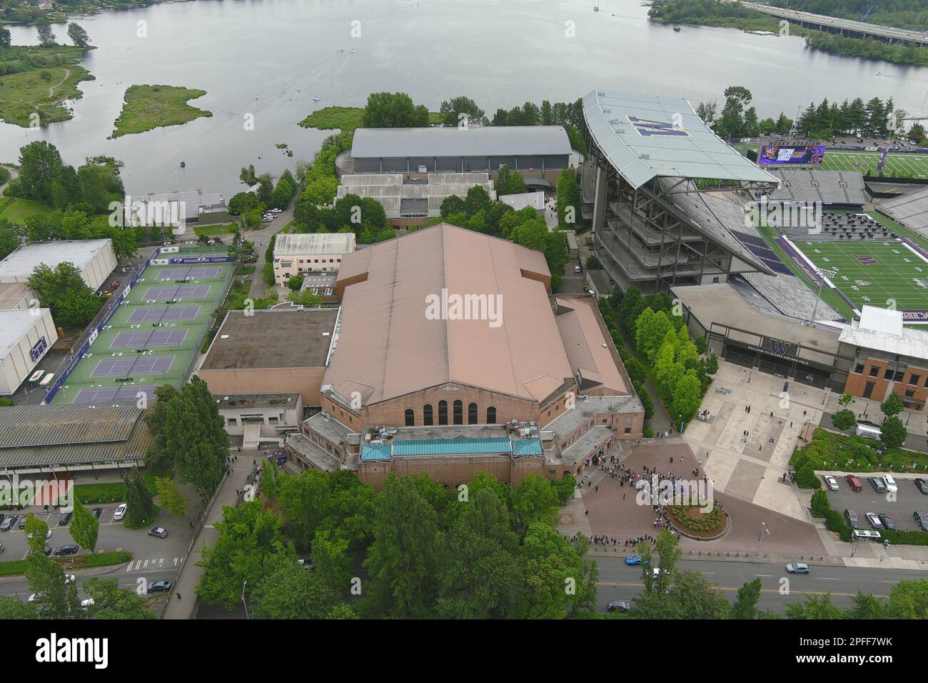 A general overall aerial view of the Alaska Airlines Arena at Hec ...