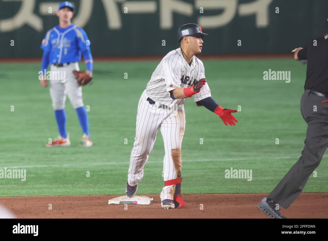 World baseball classic kazuma okamoto hi-res stock photography and ...