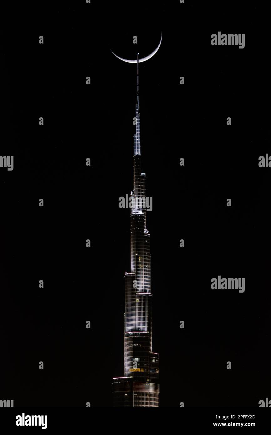 Crescent moon on the Burj Khalifa, Dubai, UAE Stock Photo - Alamy