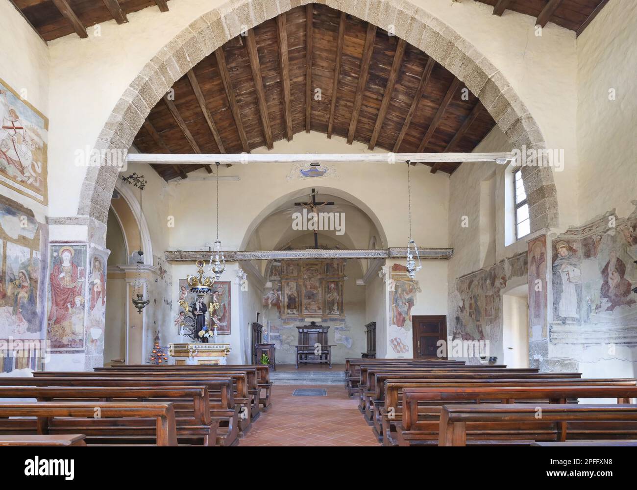 Cornello dei Tasso Church dei Ss. Cornelio e Cipriano e di Sant'Antonio ...